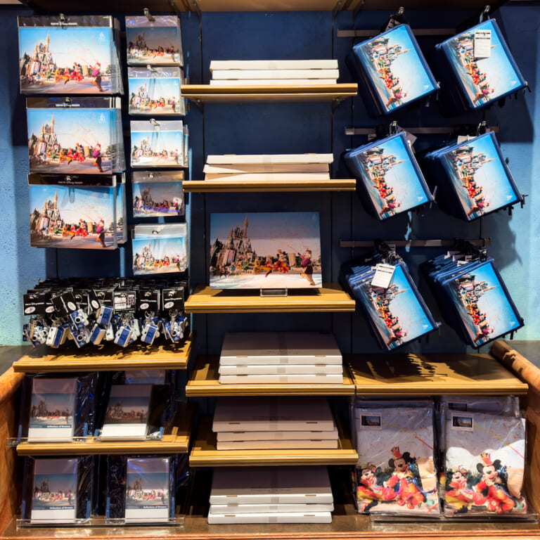 第3弾は写真集も！東京ディズニーリゾート「Imagining the magic(イマジニング・ザ・マジック)」グッズ